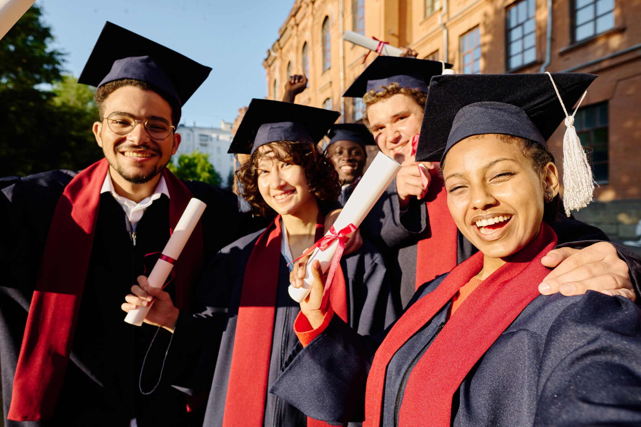 Top Online Bachelor Degree in UAE | BBA, BSc, BSW & More – University ...